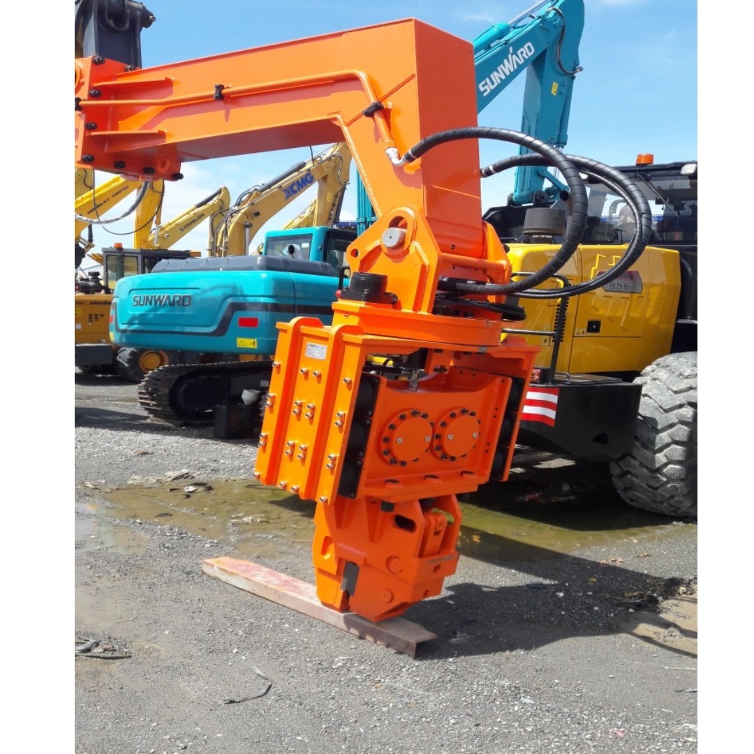 S250 Sunjin Vibro Pile Hammer 20 to 30 Tons Capacity, Commercial ...