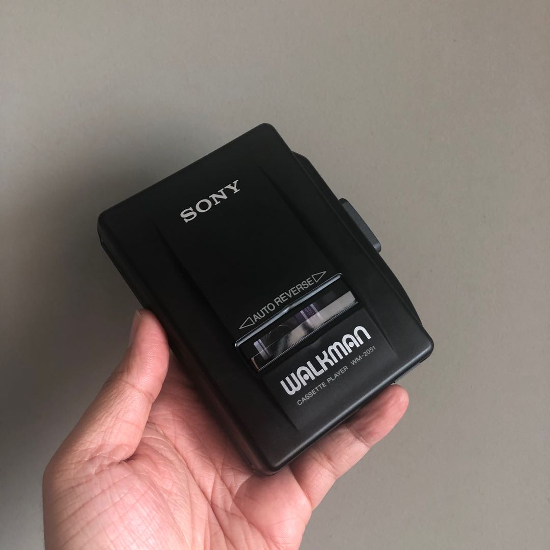 Sony Walkman WM-2051 complete set, Hobbies & Toys, Memorabilia ...