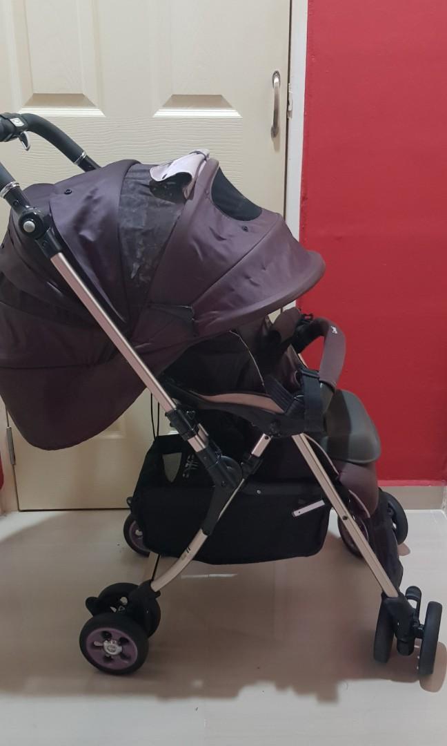 Combi Miracle Turn Premier, Babies & Kids, Going Out, Car Seats on ...