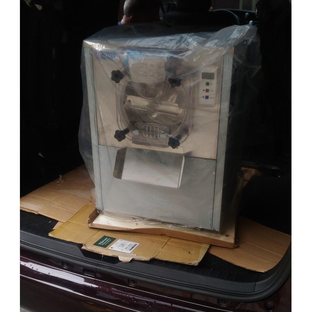 Gelato Hard Ice Cream Machine Japan Hitachi Compressor Heavy Duty, TV ...