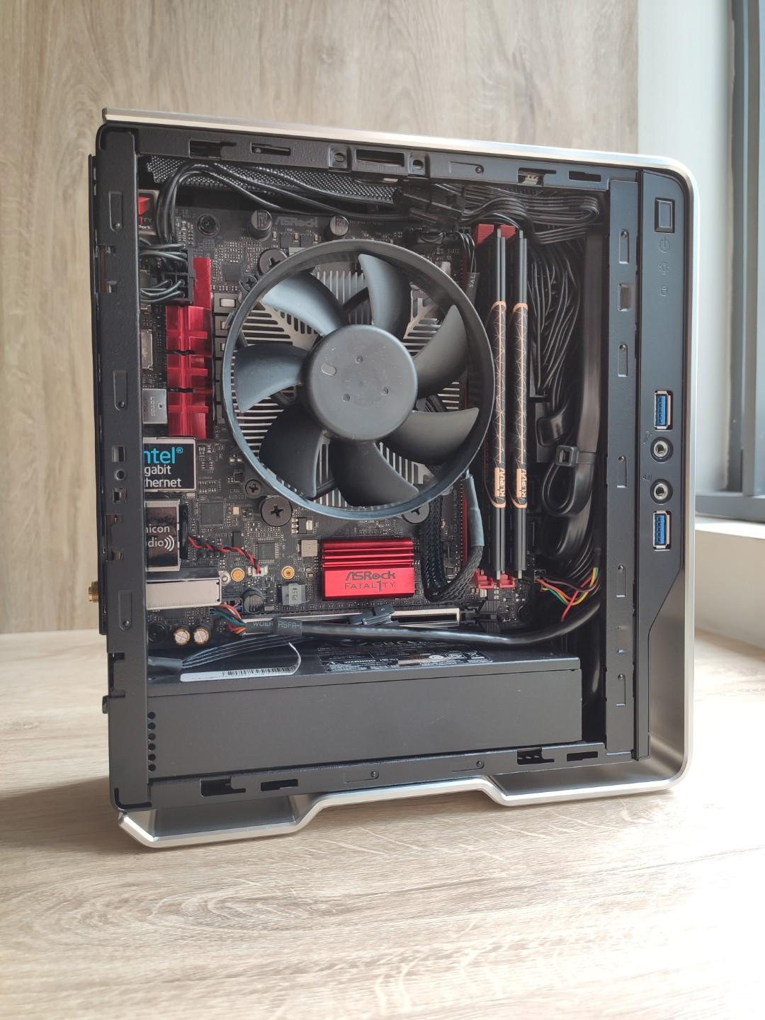 Inwin Chopin ITX case. Beautiful! Like new. Case and power supply PSU ...