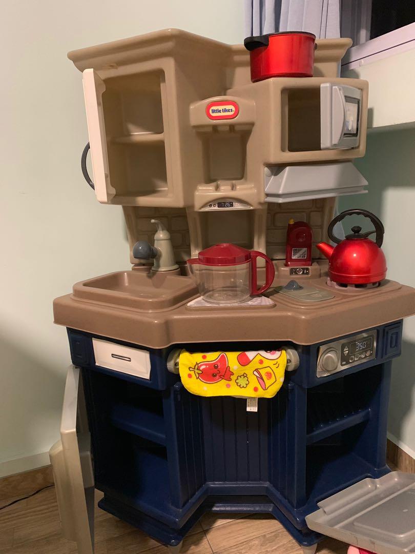 Little Tikes Kitchen Set, Babies & Kids, Baby Nursery & Kids Furniture ...