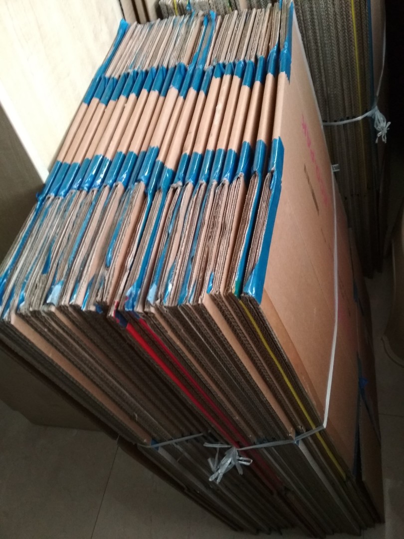 Used n clean carton boxes, Everything Else on Carousell