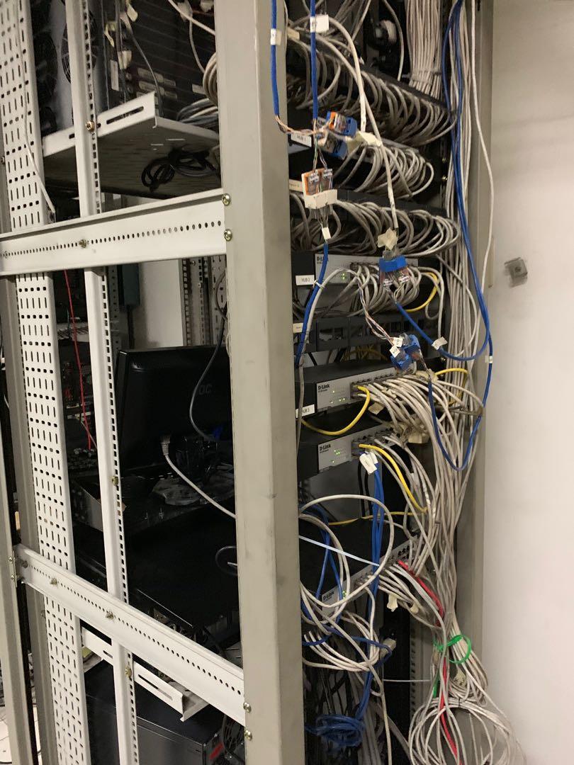 6ft FVT Open Bay Server Racks, Computers & Tech, Parts & Accessories ...