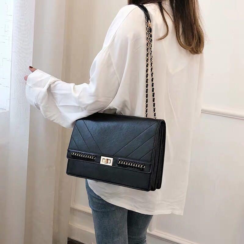 Corrine Chain Details Chevron Line Shoulder Bag, Women's Fashion, Bags ...