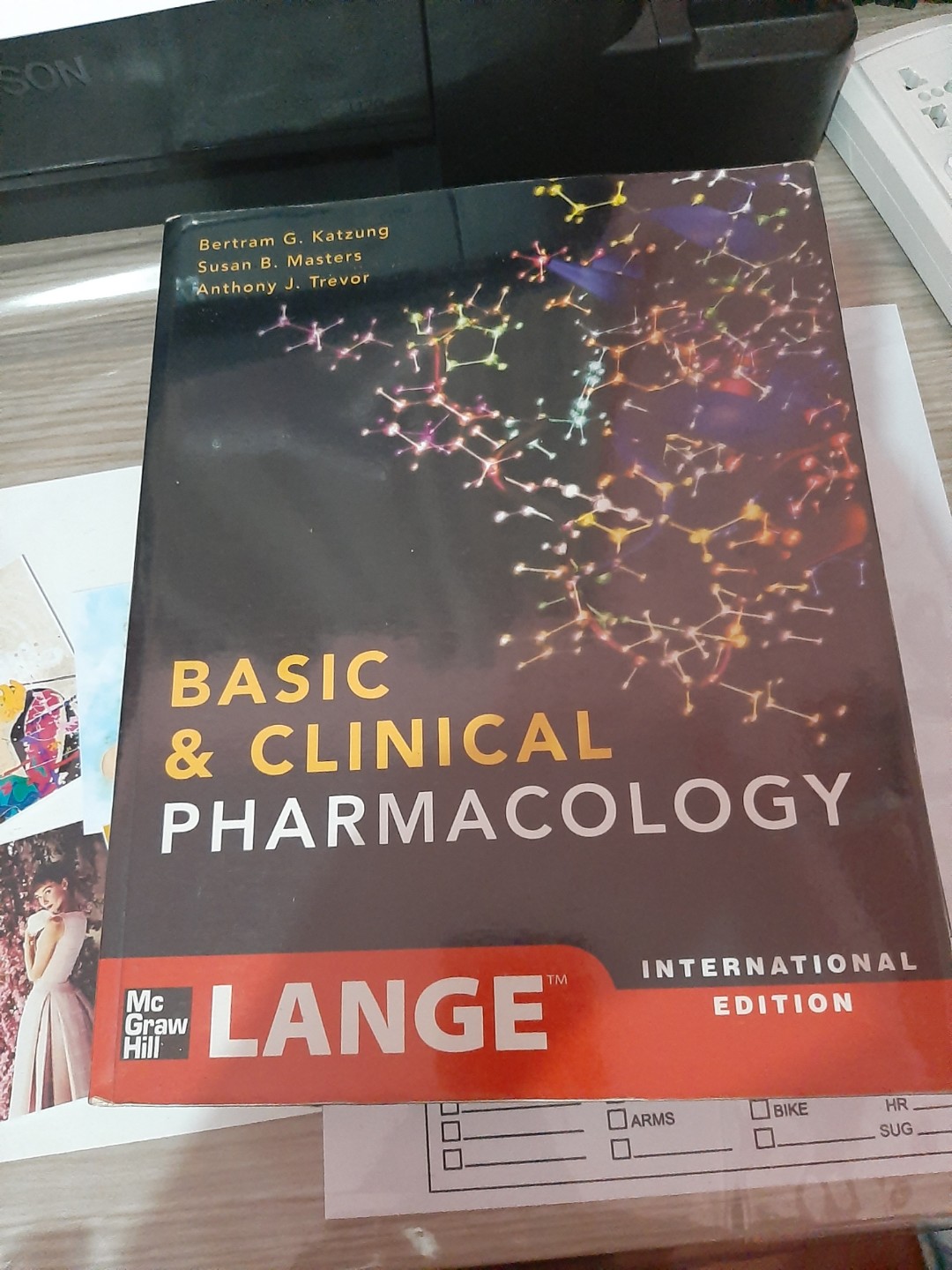 Katzung Pharmacology, Hobbies & Toys, Books & Magazines, Textbooks on ...