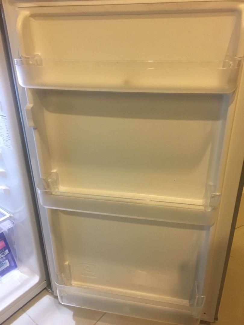 Kevinator ref, TV & Home Appliances, Kitchen Appliances, Refrigerators ...