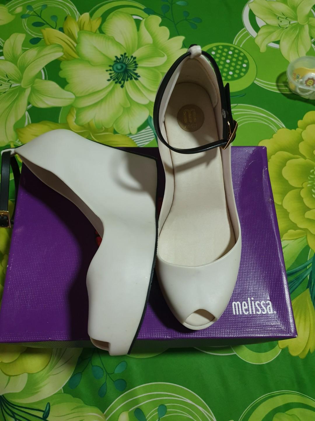 Melissa shoe, Women's Fashion, Footwear, Sandals on Carousell
