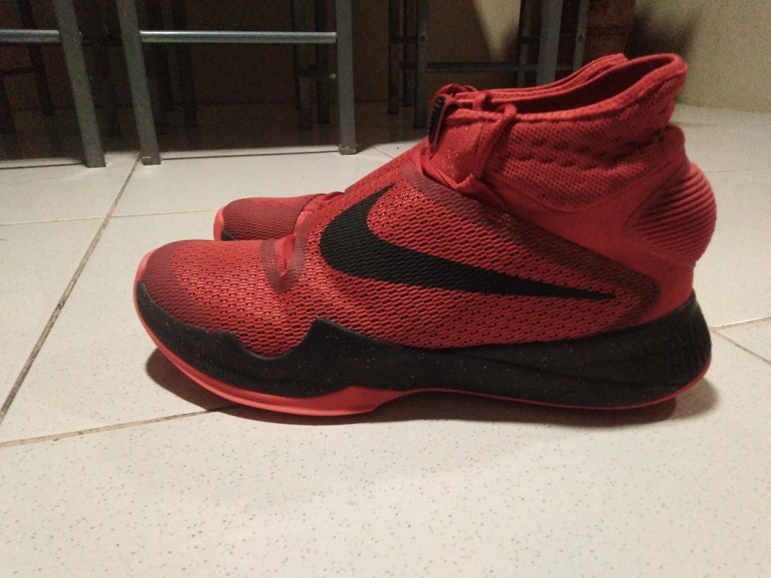 Nike Hyper Rev, Men's Fashion, Activewear on Carousell