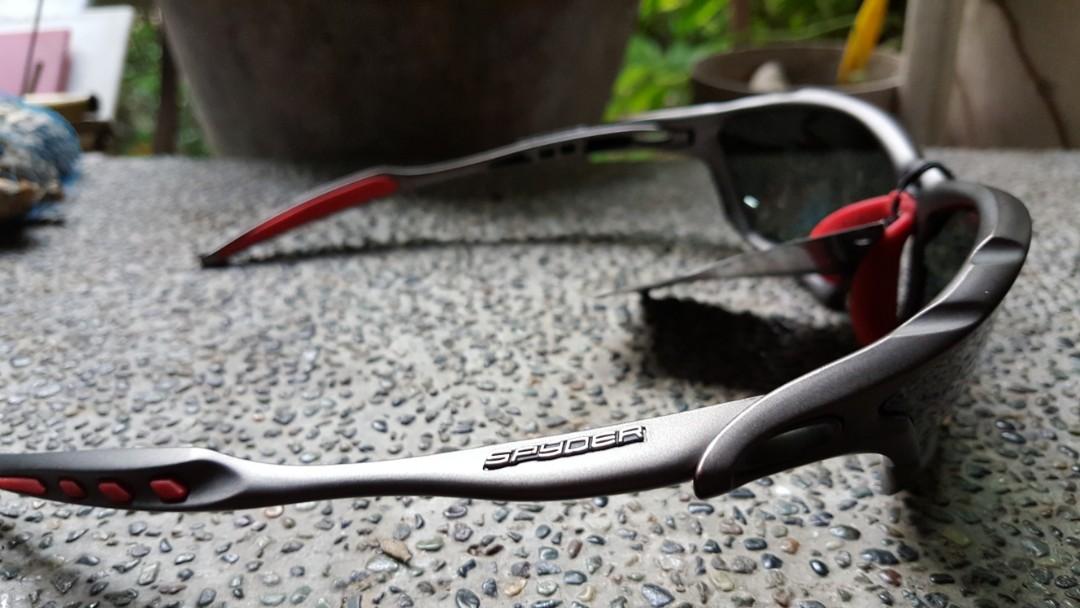 SPYDER PREMIUM SHADES, Men's Fashion, Watches & Accessories, Sunglasses ...