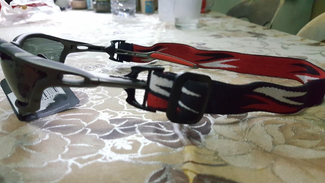 SPYDER PREMIUM SHADES, Men's Fashion, Watches & Accessories, Sunglasses ...