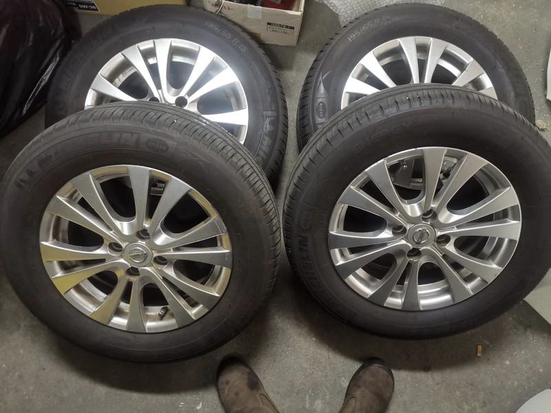 4pcs rims and tires from Nissan Sylphy, Car Accessories, Tyres & Rims ...