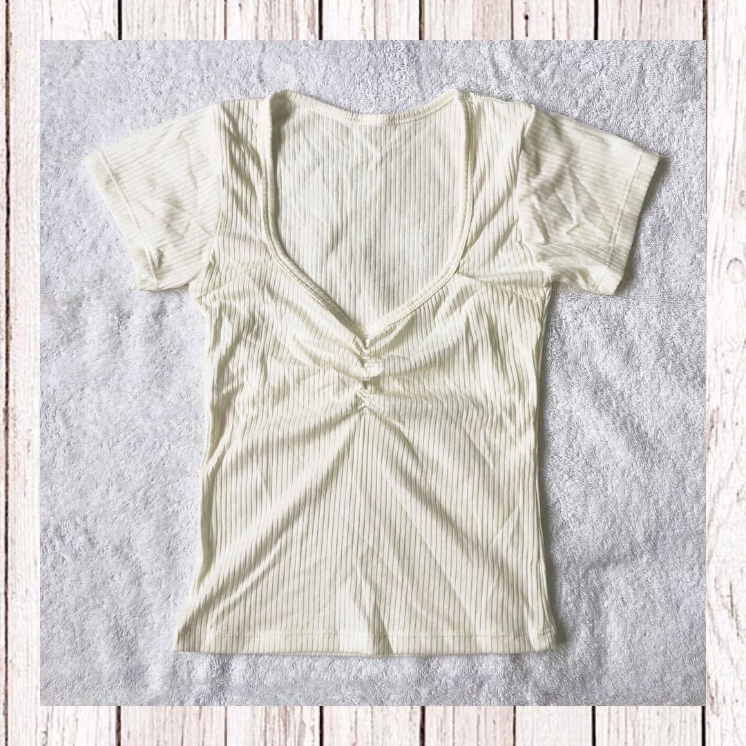 Basic Top (White), Women's Fashion, Tops, Others Tops on Carousell