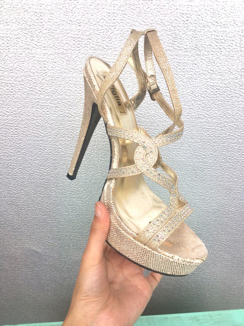 Gold Pageant 5” Heels (Figlia), Women's Fashion, Footwear, Heels on ...