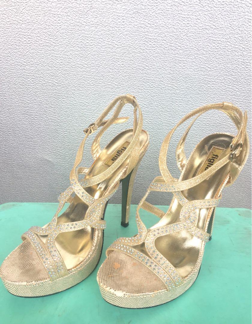 Gold Pageant 5” Heels (Figlia), Women's Fashion, Footwear, Heels on ...