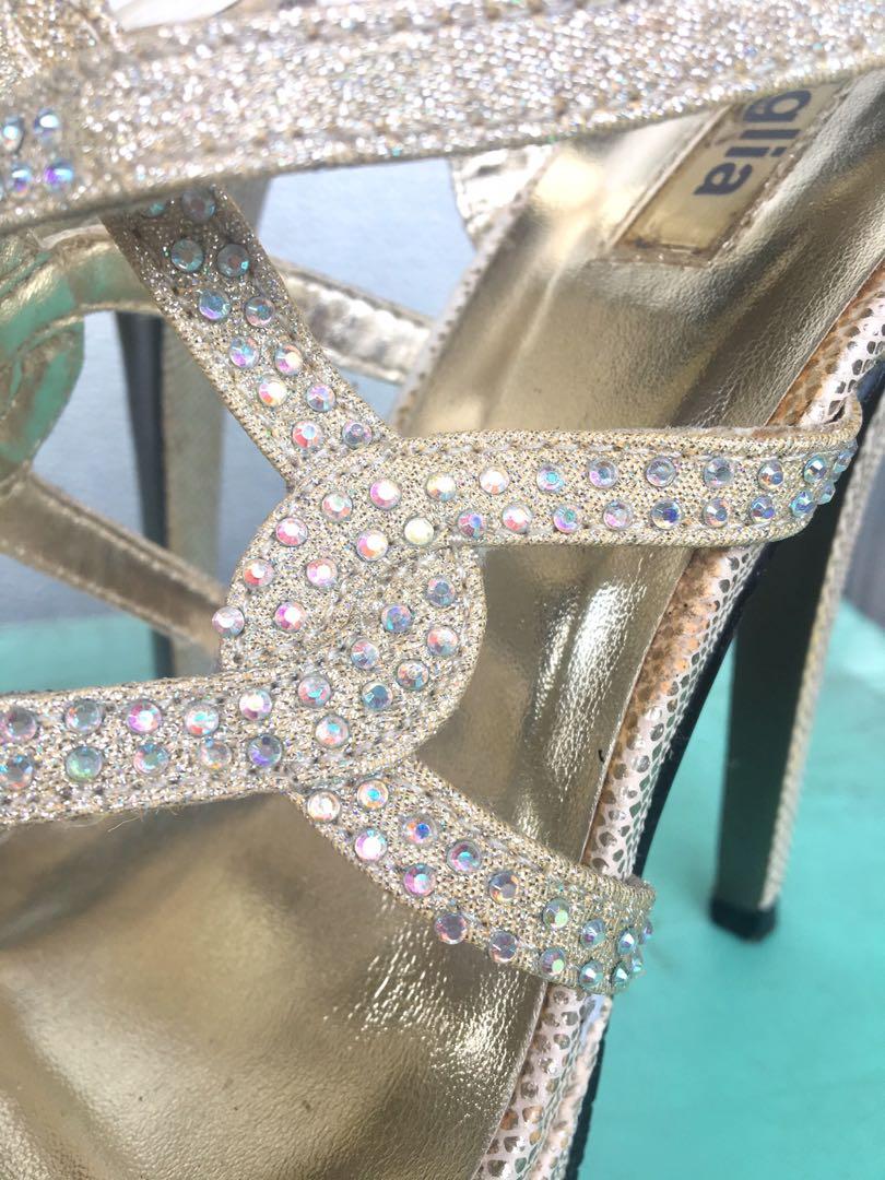 Gold Pageant 5” Heels (Figlia), Women's Fashion, Footwear, Heels on ...