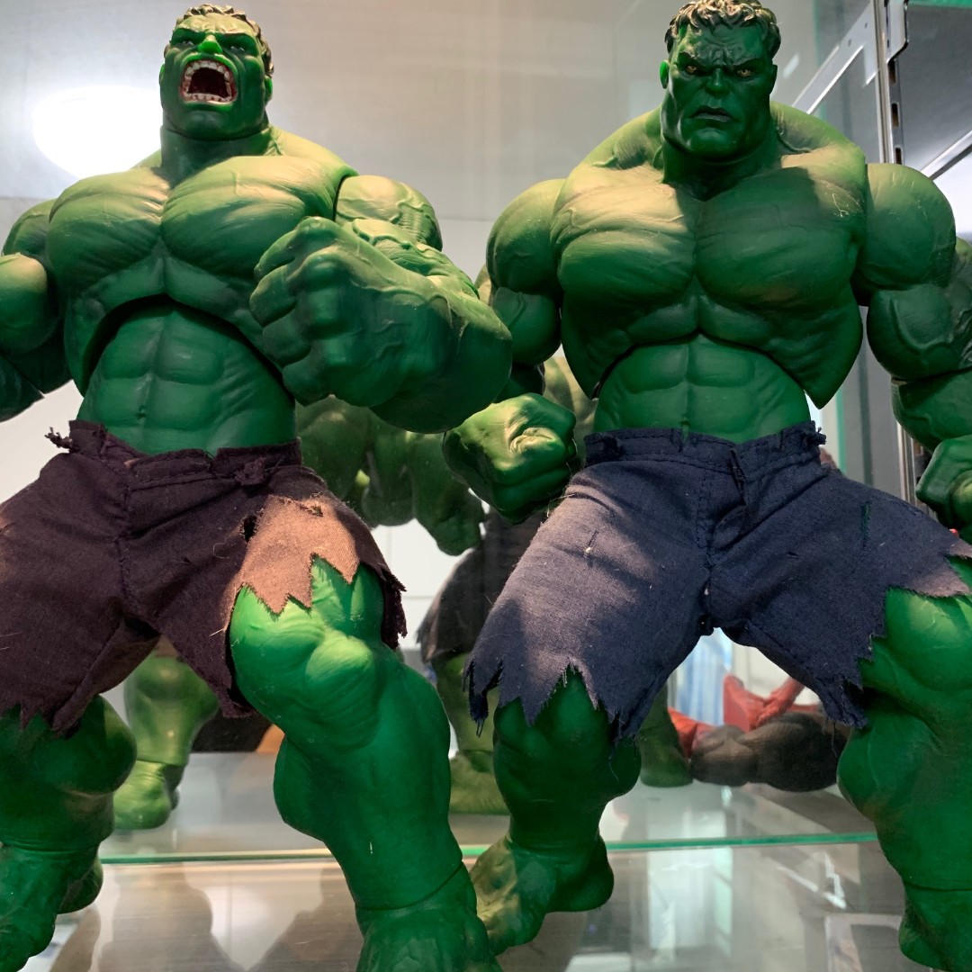 Incredible Hulk 13-inch raging hulk + closed mouth versions, Hobbies ...