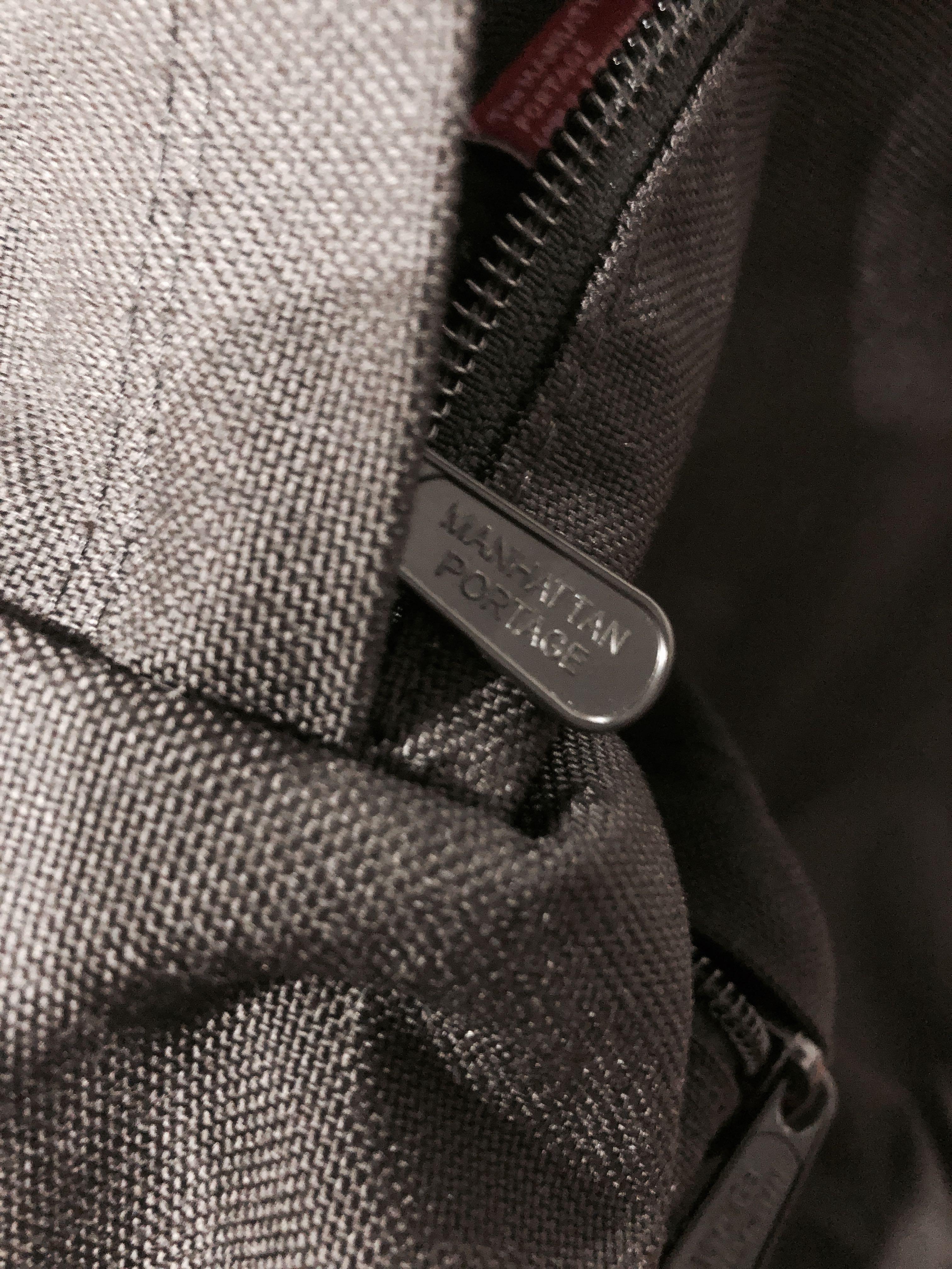 MANHATTAN PORTAGE BIG APPLE BACKPACK (BLACK), Men's Fashion, Bags ...