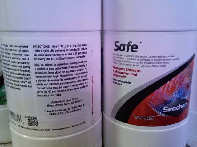 Seachem Safe 1kg removes chlorine, chloramine & ammonia, Pet Supplies ...