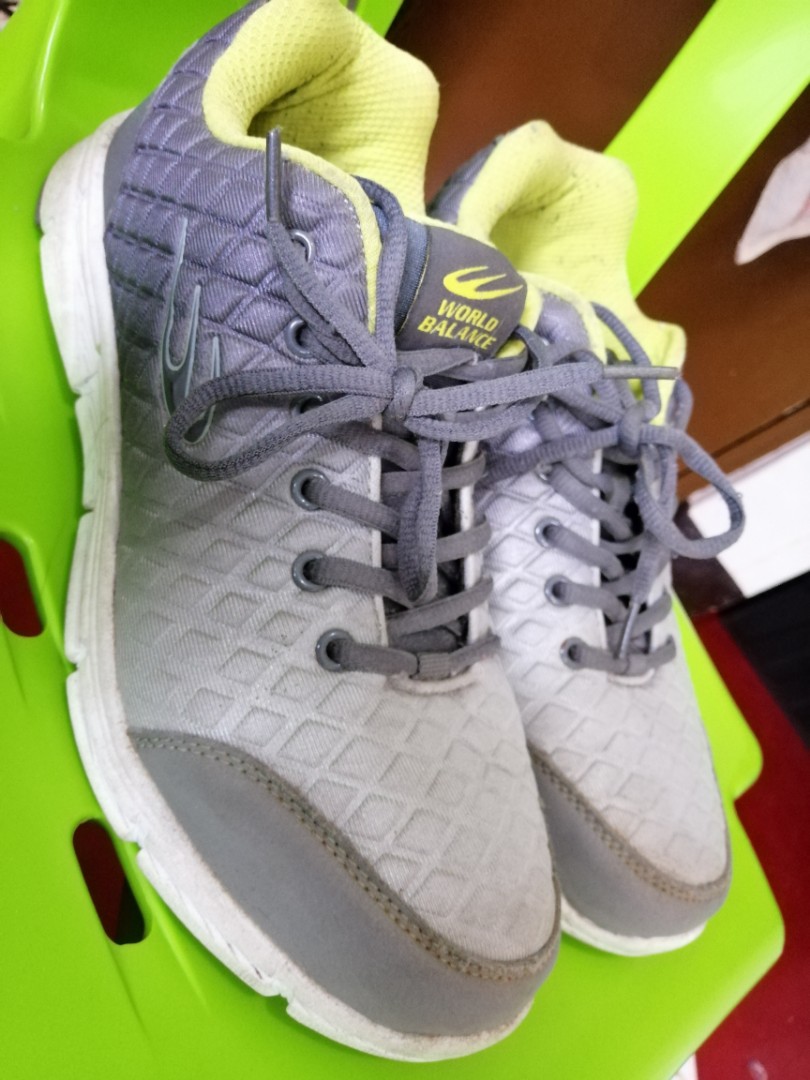 World Balance Rubber Shoes, Men's Fashion, Footwear, Sneakers on Carousell