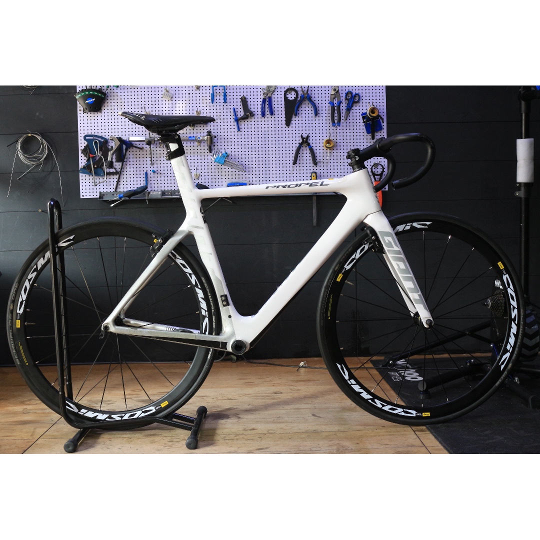 Custom - Giant Propel - Road Bike, Sports Equipment, Bicycles & Parts ...