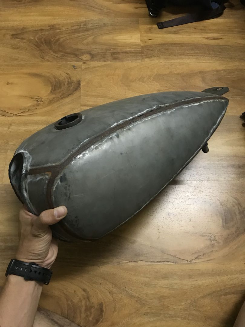 Custom Cafe Racer Tank, Auto Accessories on Carousell