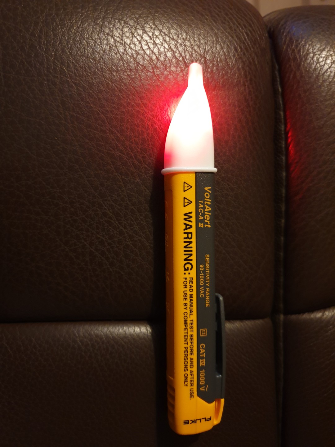 Fluke 1AC-II VoltAlert - Non-Contact Voltage Detector Pen CAT IV 90 ...