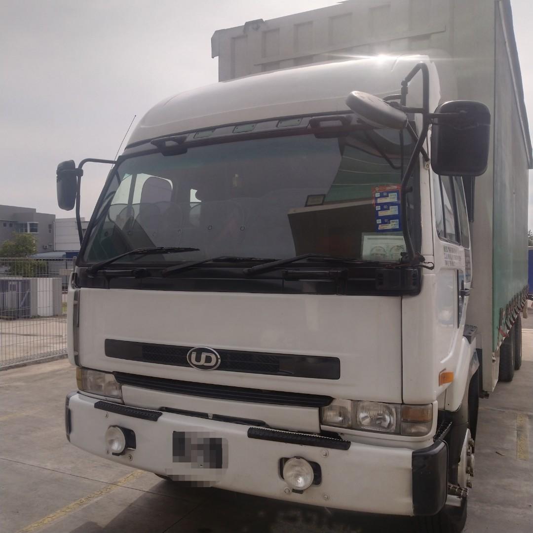 Lorry recon UD 30ft, Cars, Cars for Sale on Carousell