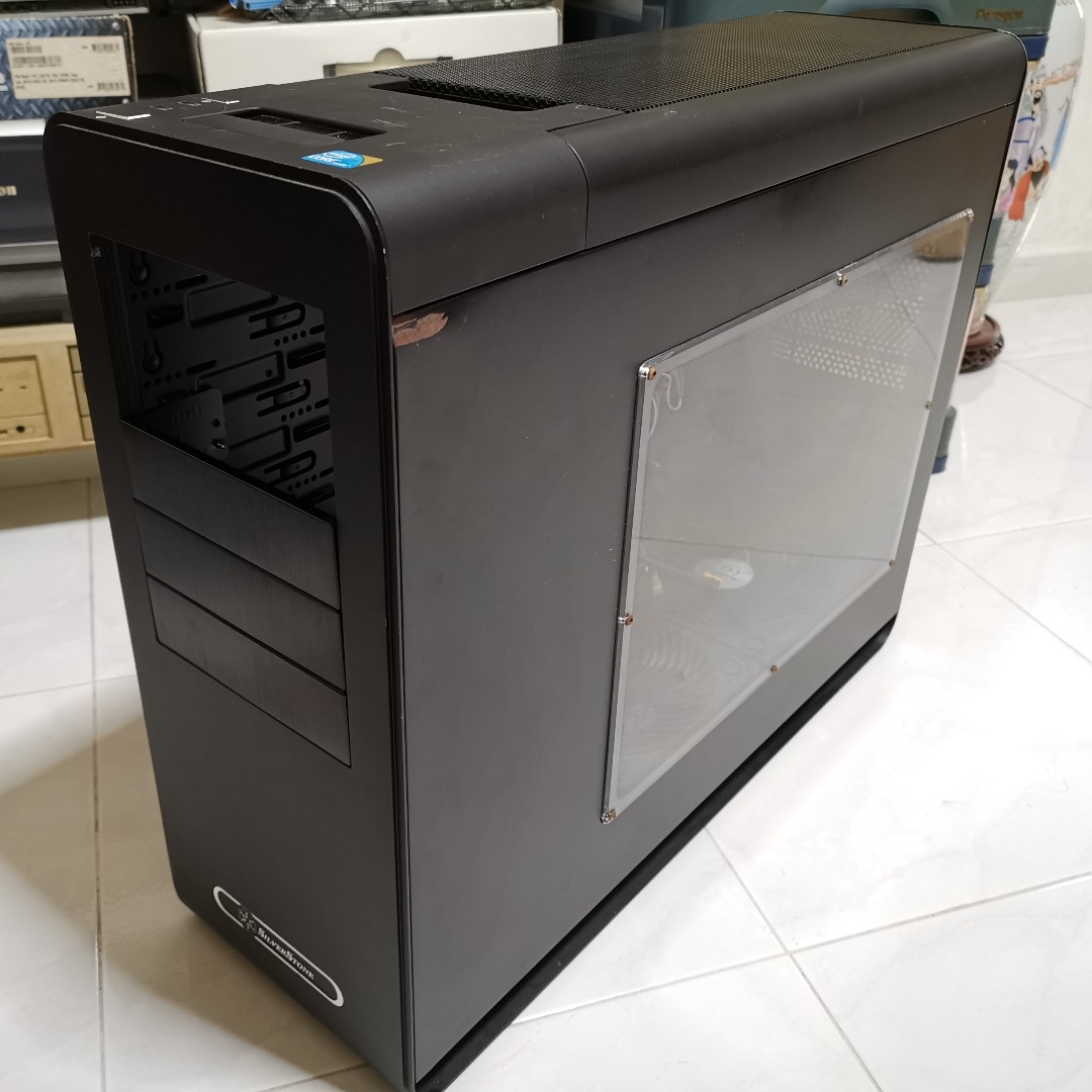 SilverStone Fortress FT02, Computers & Tech, Parts & Accessories ...