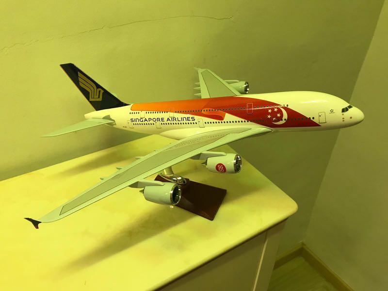 Singapore Airlines Airplane Model, Everything Else on Carousell