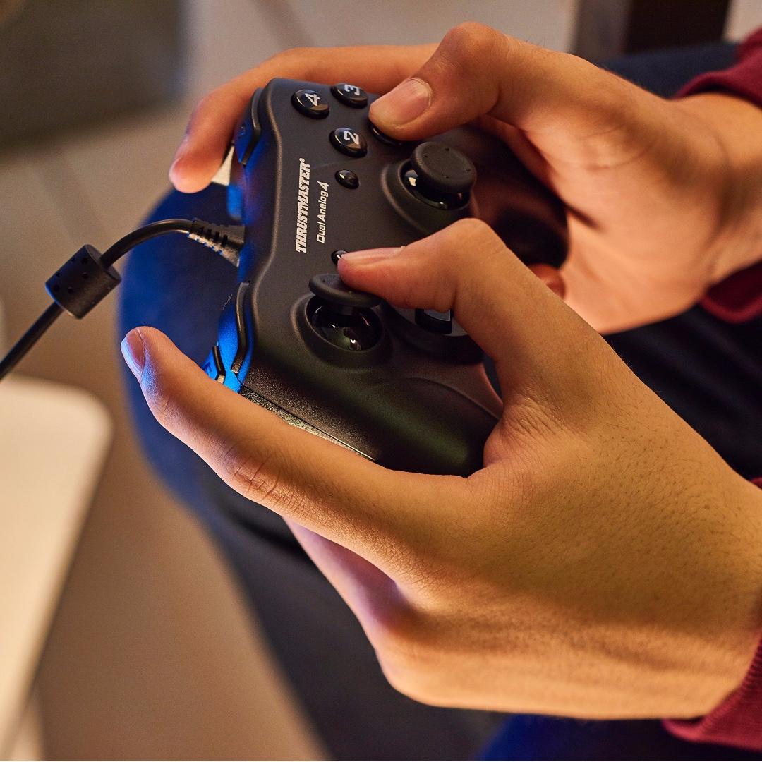 Thrustmaster Dual Analog 4 Gamepad (PC/Mac), Video Gaming, Gaming ...