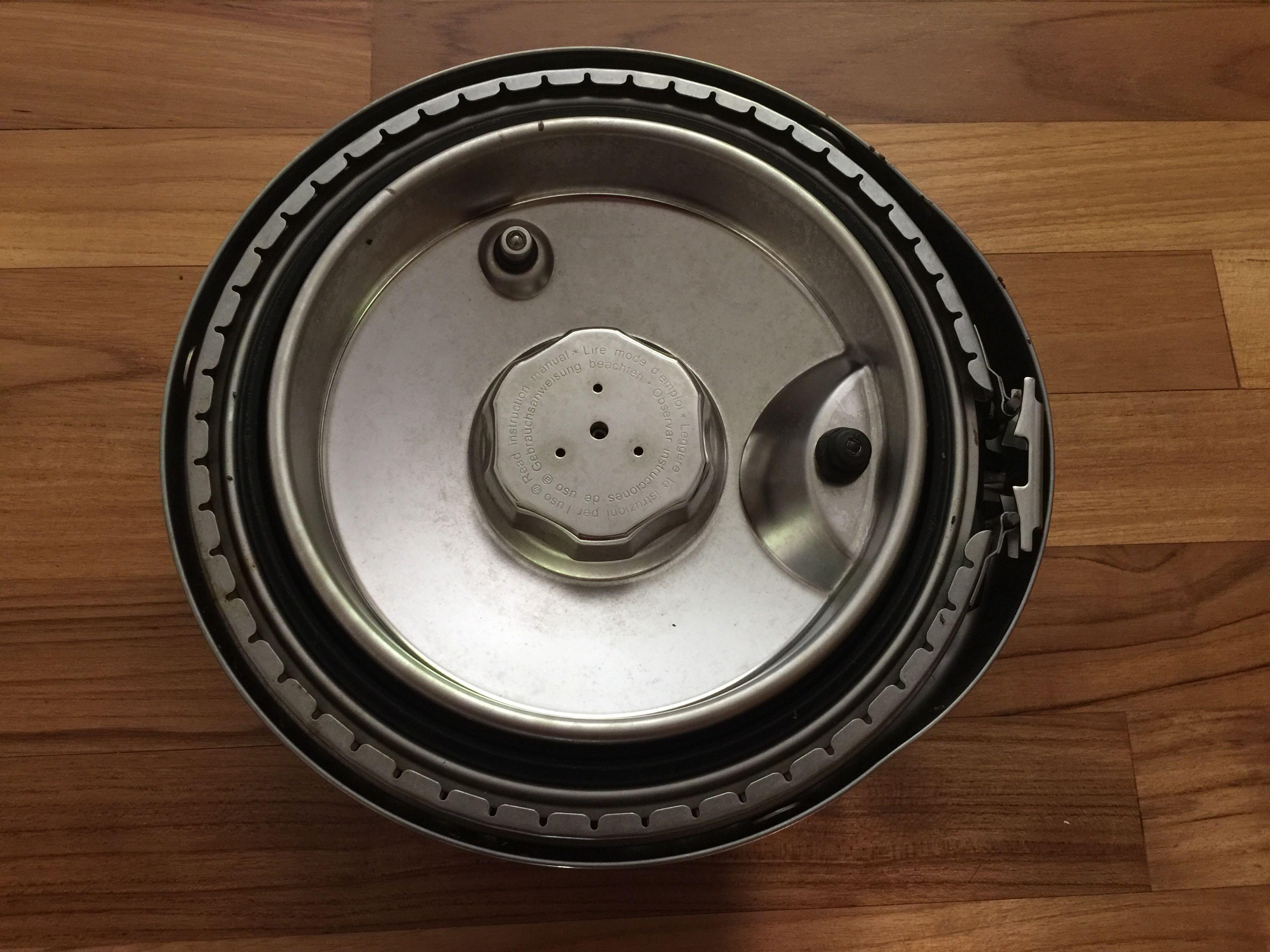 AMC pot, pan & Pressure Lid, Furniture & Home Living, Kitchenware ...