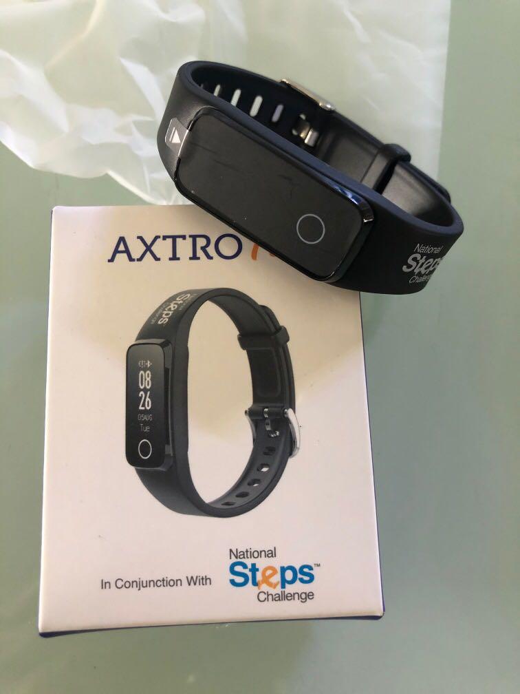Axtro Fit steptrack with HR monitor, Mobile Phones & Gadgets, Wearables ...