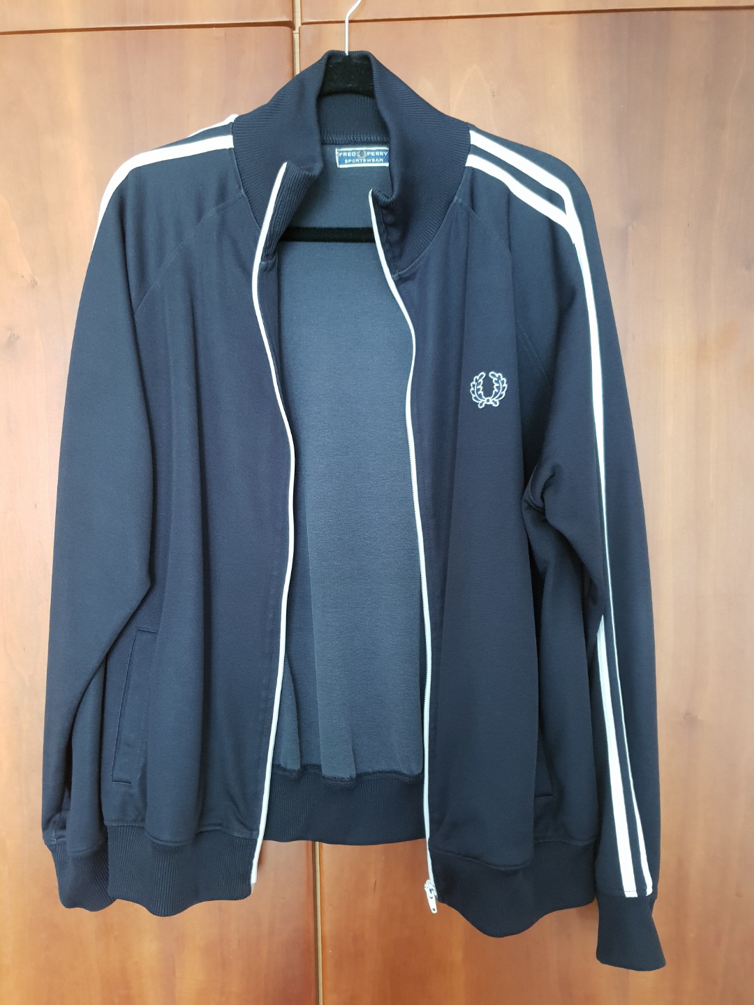 Fred perry top, Men's Fashion, Tops & Sets, Tshirts & Polo Shirts on ...