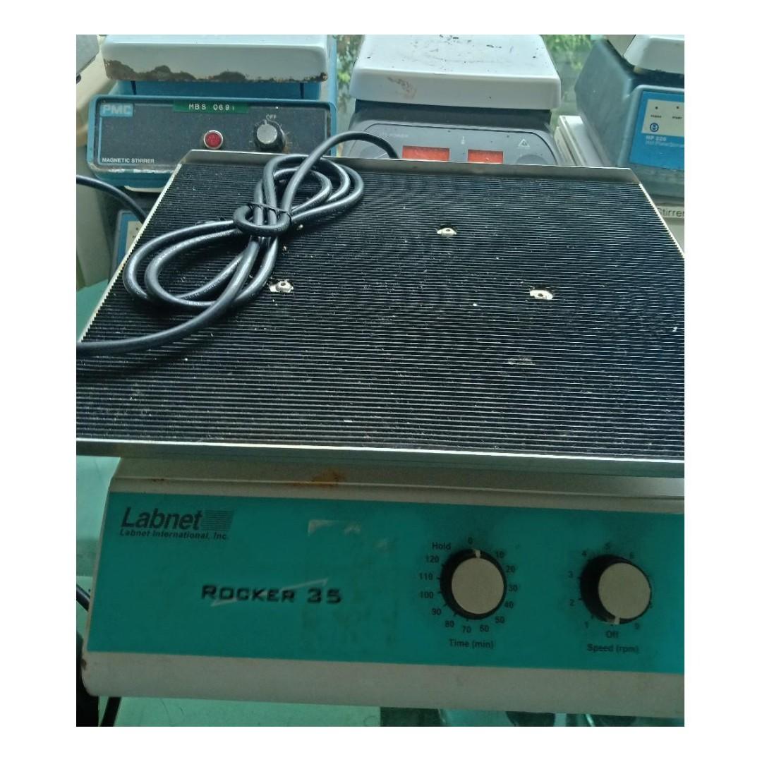 Labnet Rocker 35 Shaker @ P9000 Each, Everything Else, Others on Carousell