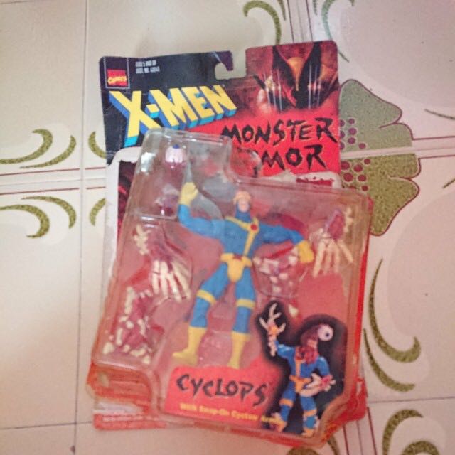 Marvel toybiz X-men Monster armor cyclops, Hobbies & Toys, Toys & Games ...