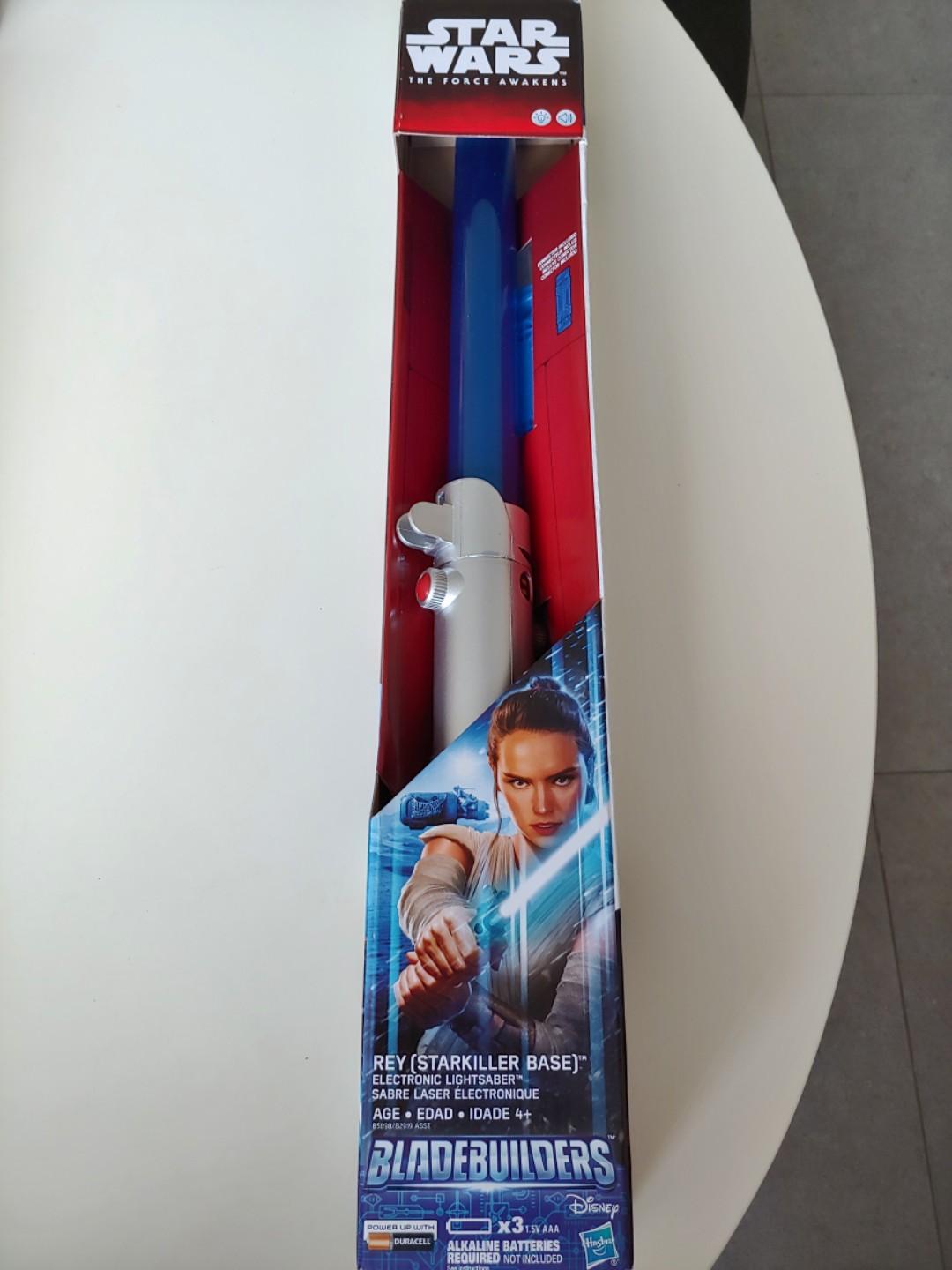 BNIB Bladebuilders Rey (Starkiller Base) Electronic Lightsaber, Hobbies ...
