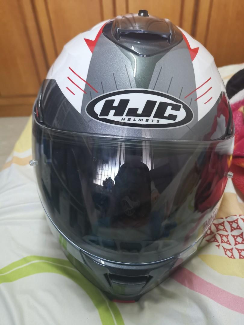 Hjc is max2 modular Helmet come with vimoto V8, Motorcycles, Motorcycle ...