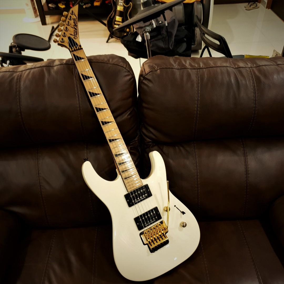 Jackson Dinky DK2M Pro Series MIJ, Hobbies & Toys, Music & Media ...