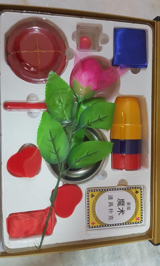Louis Liu aka 'Liu Qian' magician magic trick set, Hobbies & Toys, Toys ...