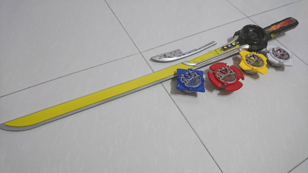Shuriken Sentai Ninninger Modified Sword, Hobbies & Toys, Toys & Games ...