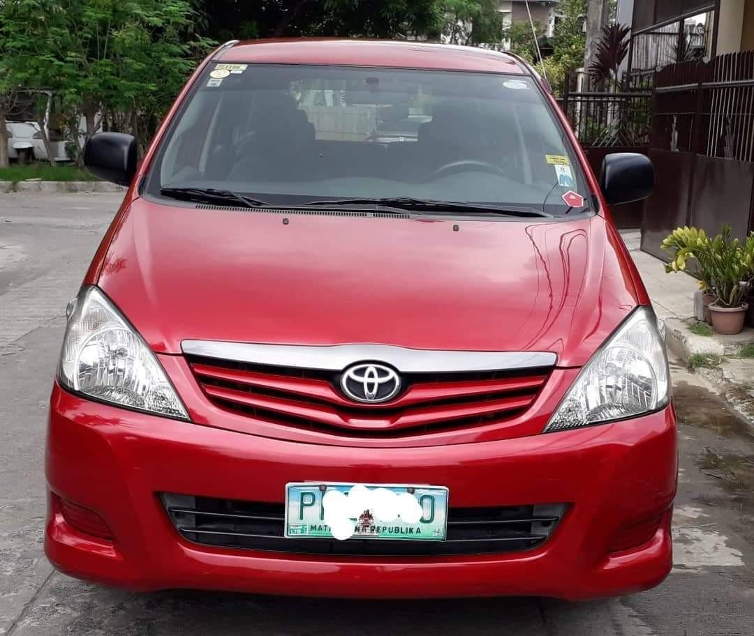 Toyota Innova J 2010, Cars for Sale on Carousell