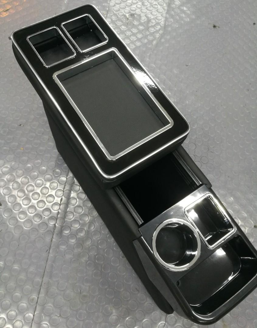 Universal centre armrest console with USB for wish,voxy,estima, Car ...