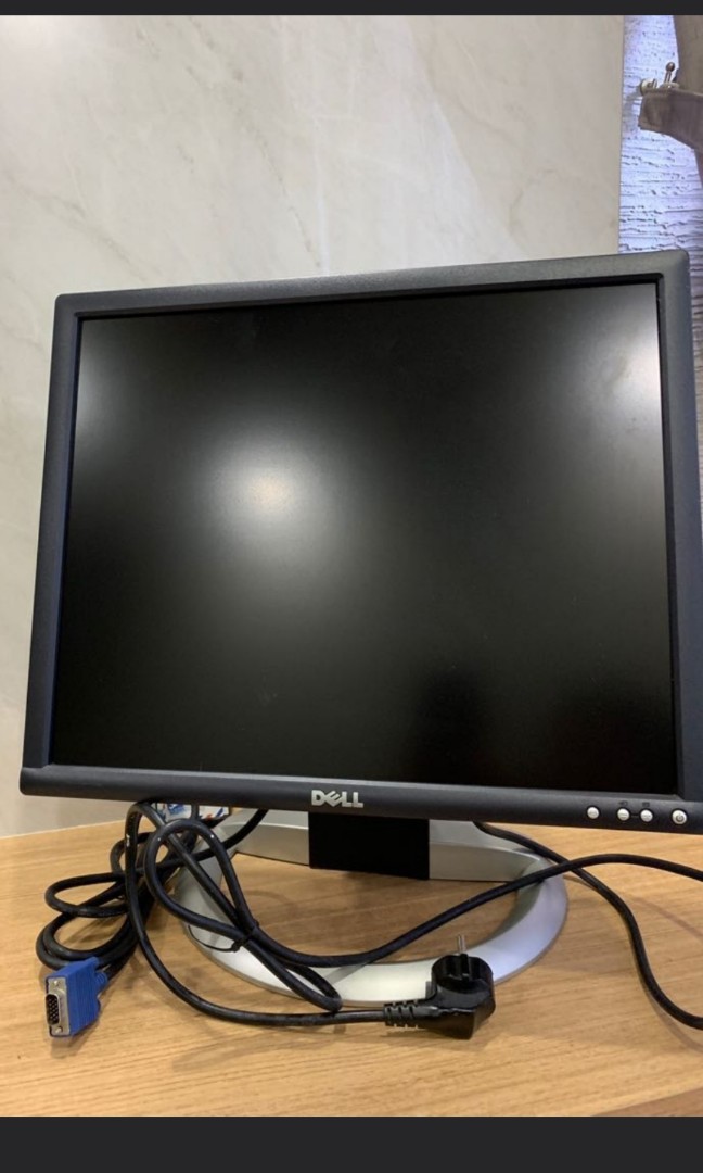 DELL Monitor 19 inch, Computers & Tech, Parts & Accessories, Monitor ...