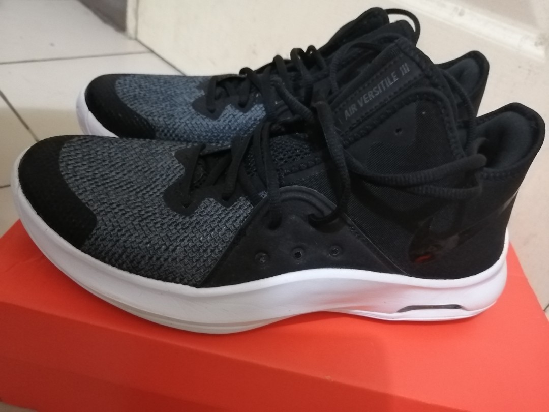 Nike Versatile 3, Men's Fashion, Footwear, Sneakers on Carousell
