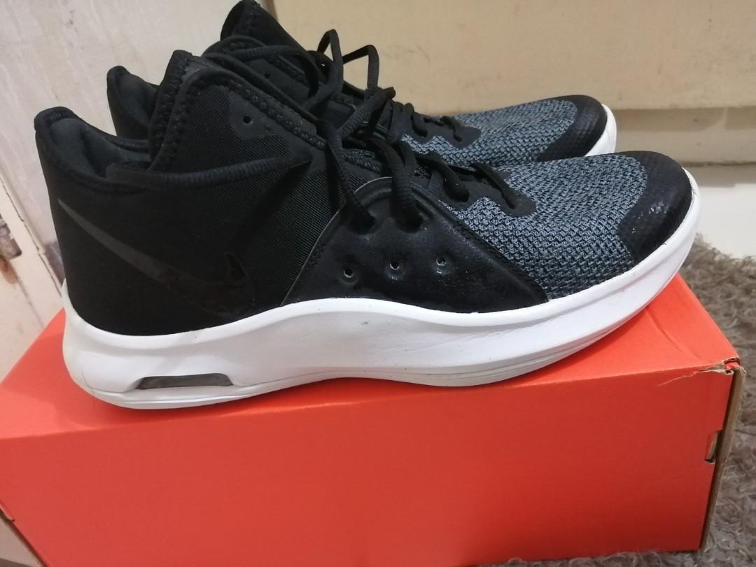 Nike Versatile 3, Men's Fashion, Footwear, Sneakers on Carousell