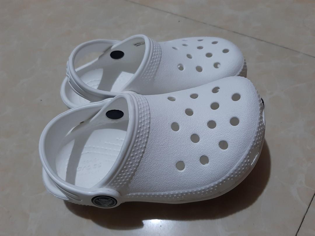 ORIGINAL brandnew plain white crocs, Babies & Kids, Babies & Kids ...