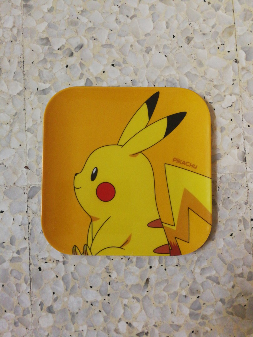 Pokemon Plate - Pikachu, Hobbies & Toys, Collectibles & Memorabilia ...