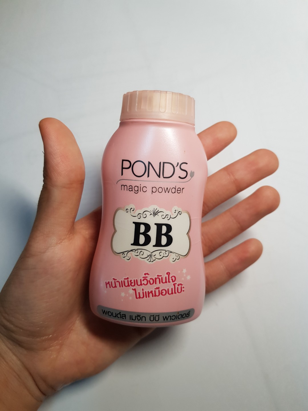 Ponds Magic Powder, Kesehatan & Kecantikan, Rias Wajah di Carousell