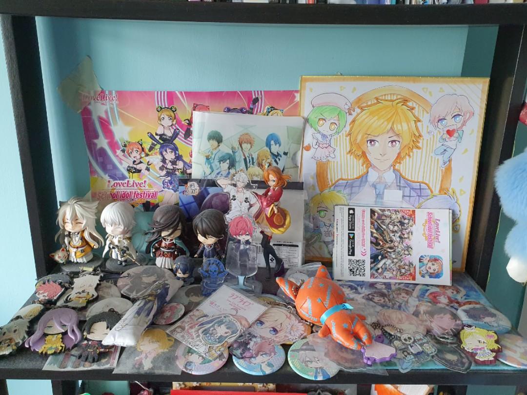 Various Anime Merch, Hobbies & Toys, Memorabilia & Collectibles, Fan ...